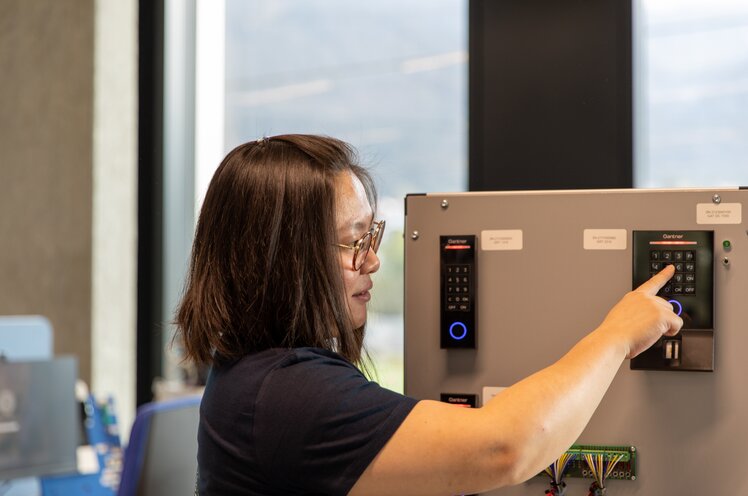 Office lockers for flexible workspaces | Gantner | Gantner